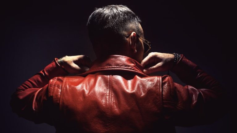 How to Stretch Leather Jackets - A Comprehensive Guide | Leather Advice