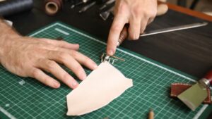 A Guide to Choosing and Using the Right Leather Groover | Leather Advice